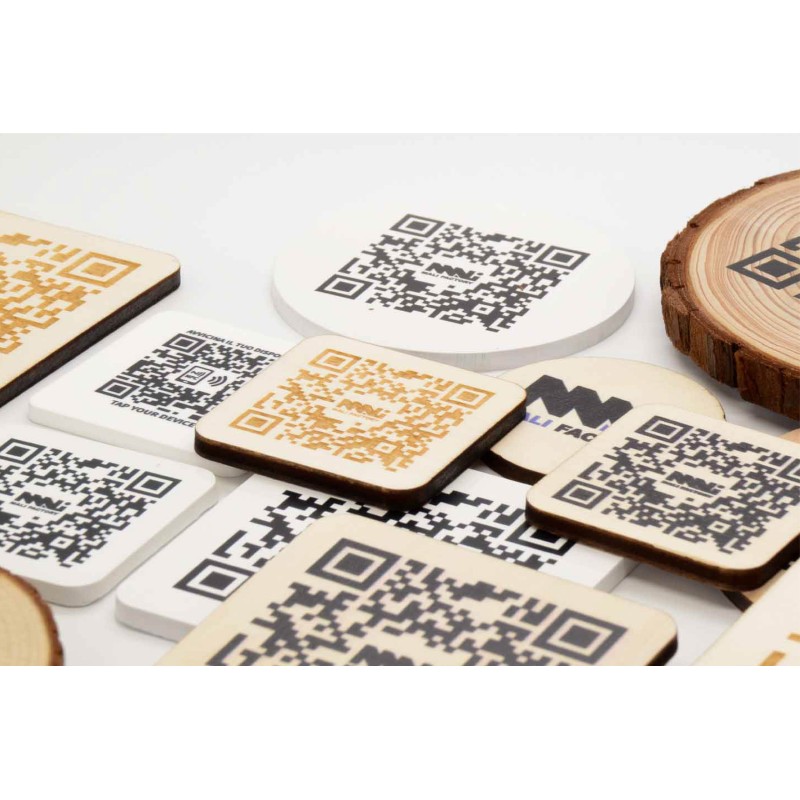 QR Code Flat Technique Print Size 4cm*4cm Material Plexiglass White ...